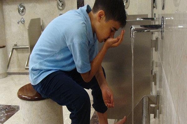 Abdest nasıl alınır? Abdest alırken nasıl niyet edilir - Sıralı abdest ...