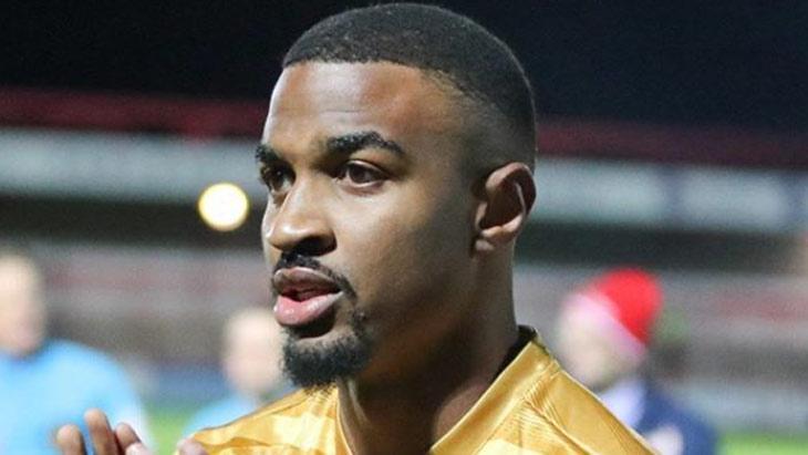 İngiltere'de 23 yaşındaki futbolcu Christian Mbulu hayatını kaybetti ...