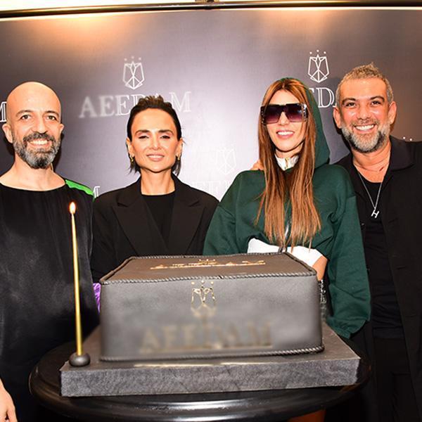 Hande Yener'in 20 bin TL'lik botları dikkat çekti - Magazin Haberleri ...