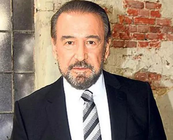 Cihan Ünal üç yıl sonra İstanbul'da - Magazin Haberleri - Milliyet