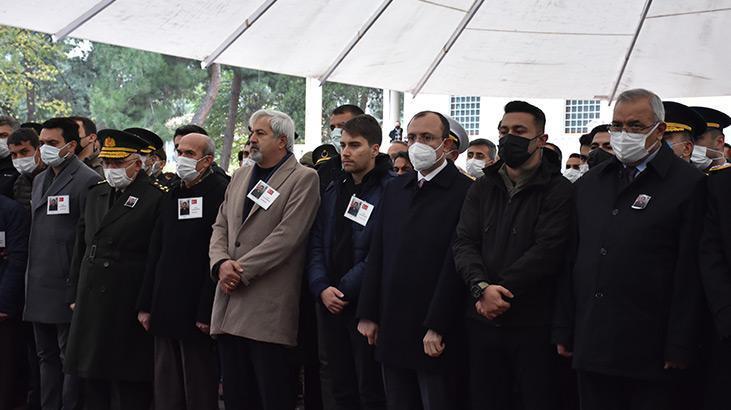 Şırnak'ta kazada şehit düşen Cihan Geçit için cenaze töreni düzenlendi ...