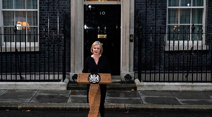 SON DAKİKA: İngiltere Başbakanı Liz Truss'ın Kraliçe Elizabeth ...