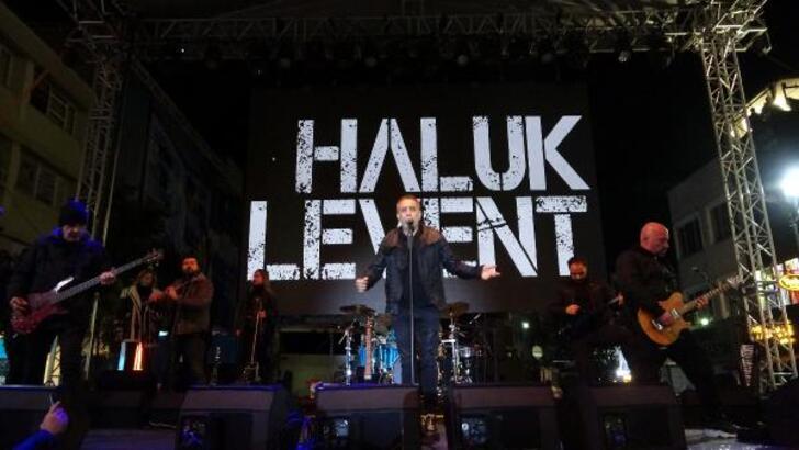 HALUK LEVENT KİM, KAÇ YAŞINDA, NERELİ? Haluk Levent biyografisi...