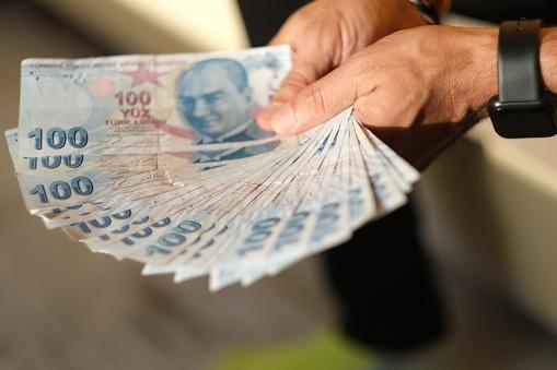 EYT BAŞVURUSU: EYT maaşı kaç TL, ne zaman yatar? Emeklilikte Yaşa ... EYT BAŞVURUSU: EYT maaşı kaç TL, ne zaman yatar? Emeklilikte Yaşa ...