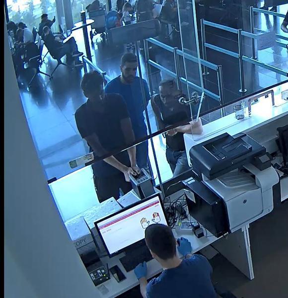 Cezaevi firarisi ailesini uğurlamaya geldiği İstanbul Havalimanı'nda ...