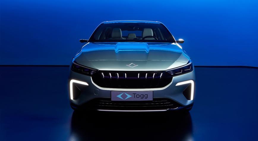 TOGG'un yeni modeli dünya sahnesinde! İşte merakla beklenen özellikleri ...