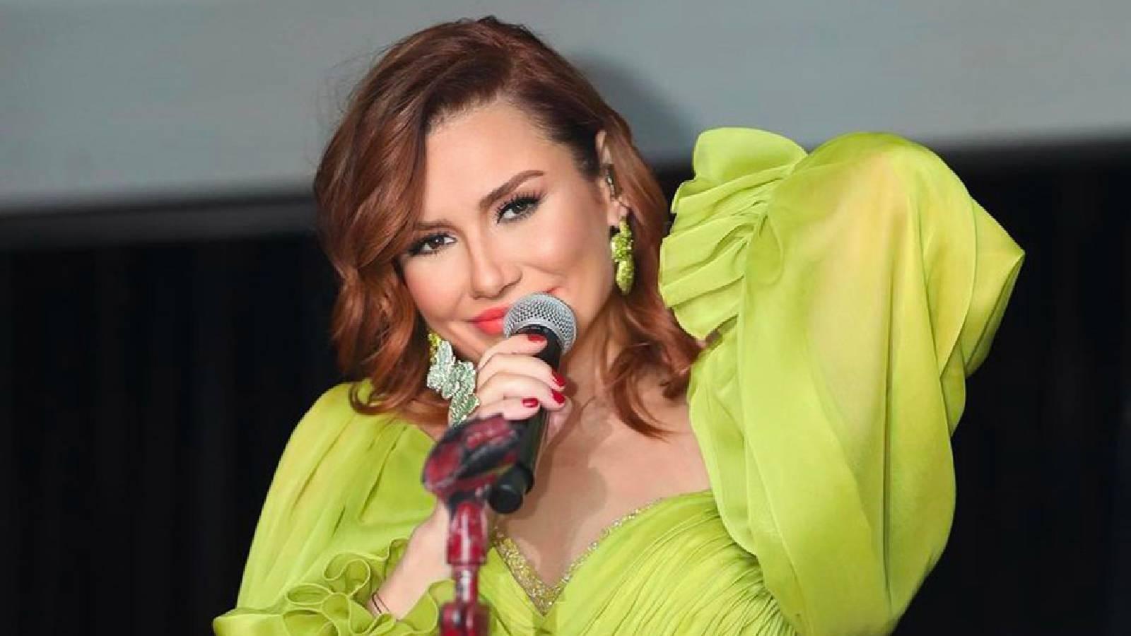 Deniz Seki kimdir, kaç yaşında? 🎤 Deniz Seki nereli? İşte şarkıları ve ...