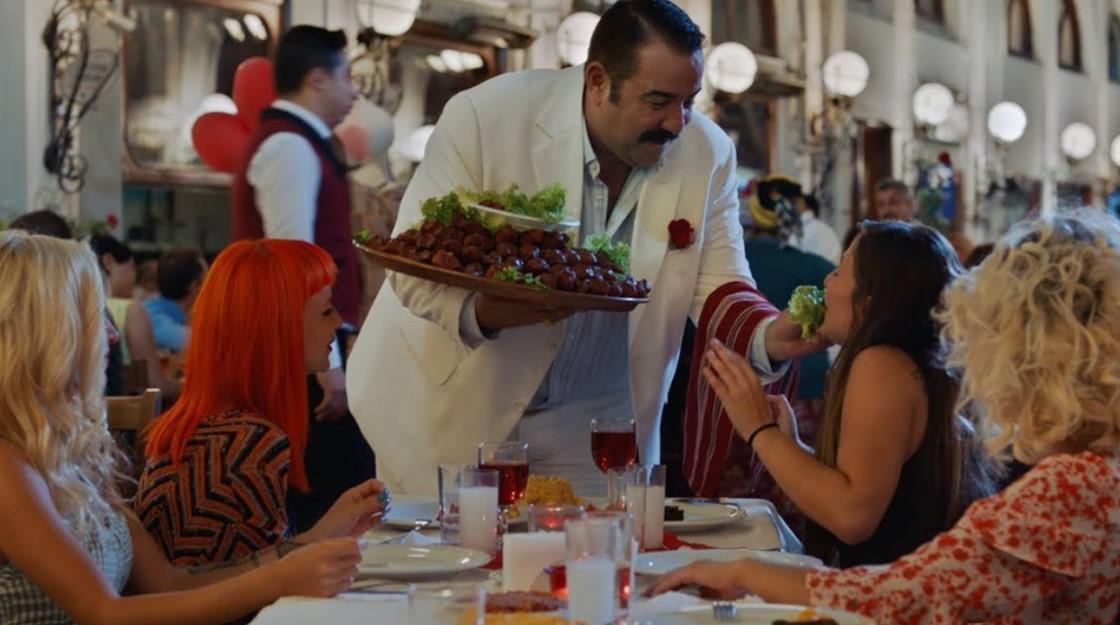 HEDEFİM SENSİN KONUSU VE OYUNCU KADROSU: Hedefim Sensin filmi konusu ...