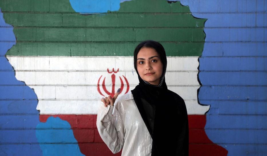 Türk aday fark attı! İran cumhurbaşkanlığı seçimi ikinci tura kaldı ...