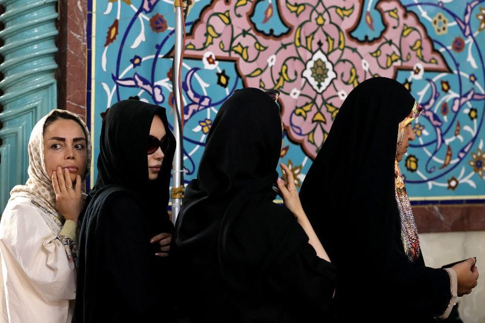 Türk aday fark attı! İran cumhurbaşkanlığı seçimi ikinci tura kaldı ...