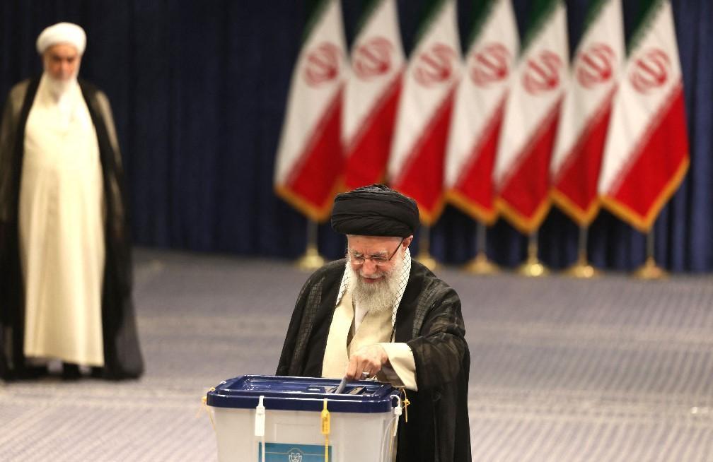 Türk aday fark attı! İran cumhurbaşkanlığı seçimi ikinci tura kaldı ...