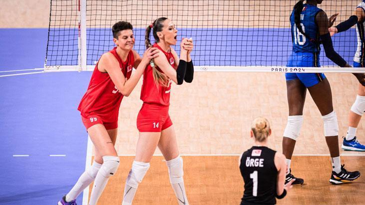 A MİLLİ KADIN VOLEYBOL TAKIMIMIZ YARI FİNALDE! Çin'i final setinde 3-2 ...