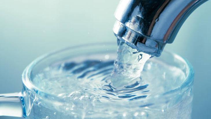 Musluk suyunu kaynatmak mikrobu gerçekten öldürüyor mu? İşte uzman ...