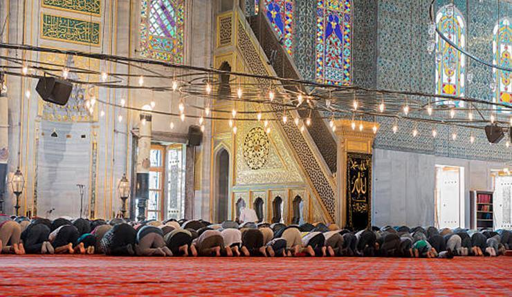 Bugünkü Namaz Vakitleri 🤲🏻 Akşam ve yatsı ezanı saat kaçta okunuyor ...