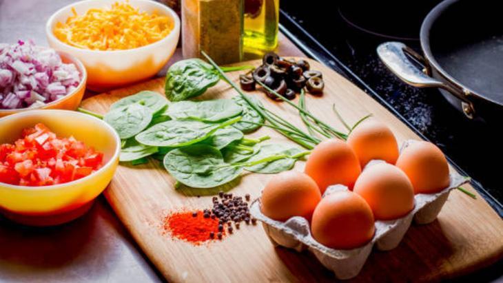 Yufka yok, fırın yok! Mis gibi tava böreği 20 dakikada hazır: Göz göz ...