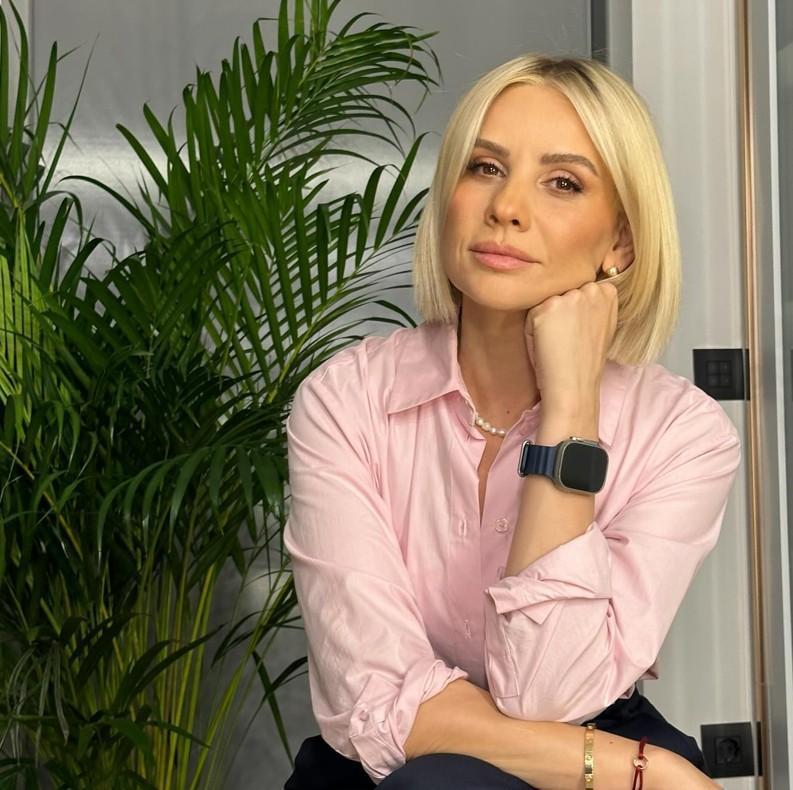 Güncel Haberler: Nihal Candan 30 yaşında hayatını kaybetti! Ünlü ...