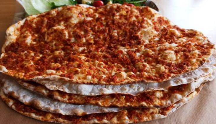 Ev fırınında lahmacun tarifi: Lahmacun hamuru ve harcı nasıl yapılır ...