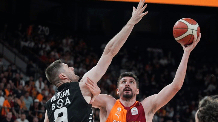 Galatasaray, Beşiktaş'ı mağlup etti ve seriyi son maça taşıdı ...