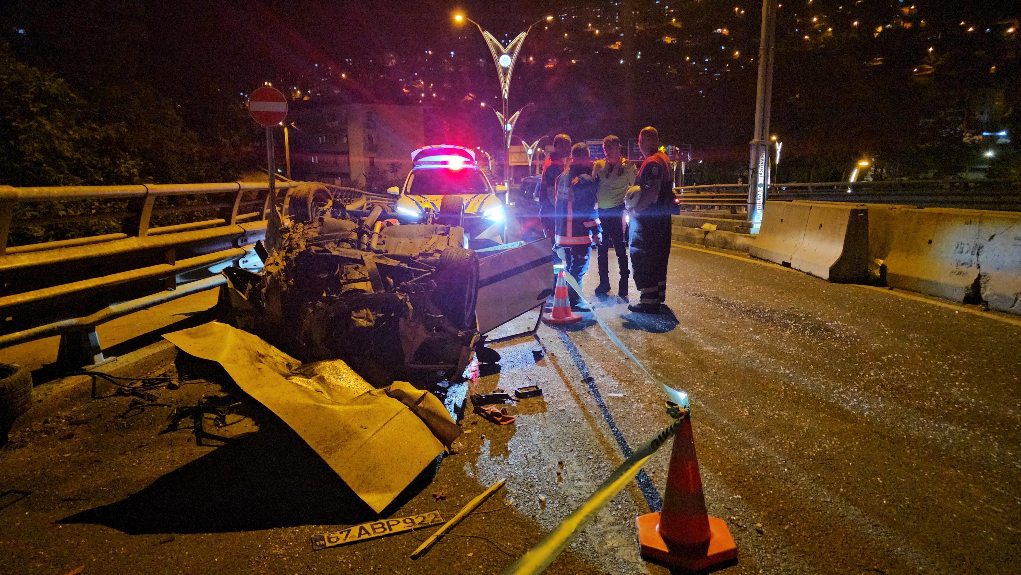 Otomobil, beton bariyere ve otomobile çarpıp takla attı: 1 yaralı ...