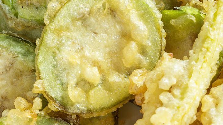 Japon mutfağından sofralara! 'Kabak Tempura' yaz aylarının yeni gözdesi ...