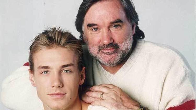 George Best: Bir futbol efsanesi - Molatik Portre