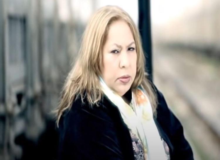 Dilber Ay kimdir? Dilber Ay kaç yaşındaydı, nereli, şarkıları neler ...