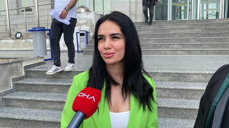 Ece Ronay kimdir, kaç yaşında, nereli? Ece Ronay şarkıları - Magazin ...