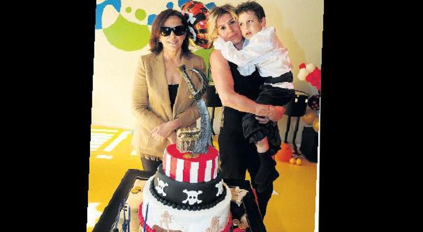 Korsanlı açılış - Magazin Haberleri - Milliyet