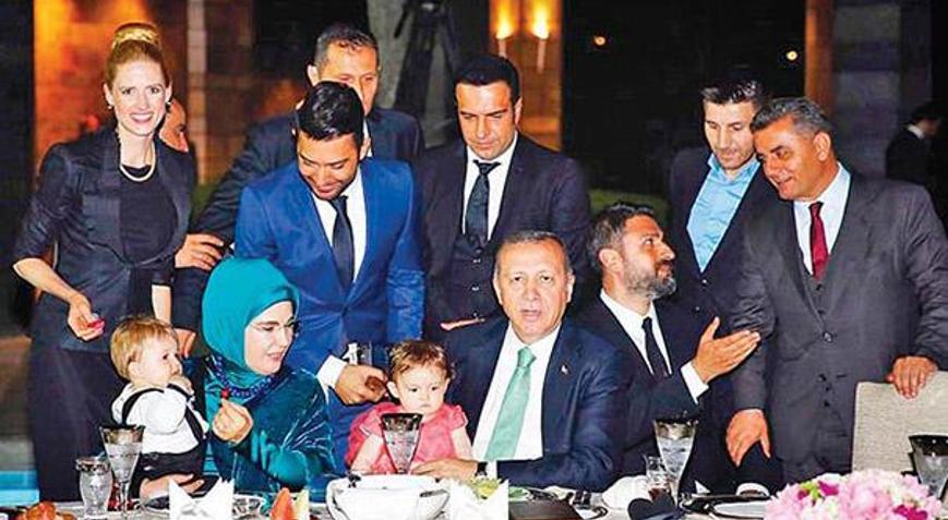 Wilma Elles'in ikizleri de Huber Köşkü'ndeymiş - Magazin Haberleri ...