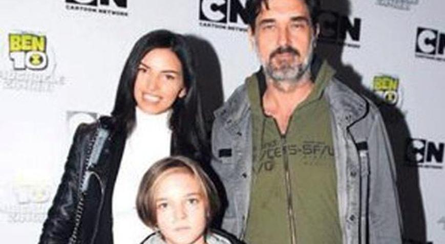 Burak Hakkı-Hara Pappa çifti davette - Magazin Haberleri - Milliyet