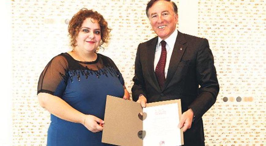 Aydın Gün ödülü Hande Küden’in - Son Dakika Milliyet