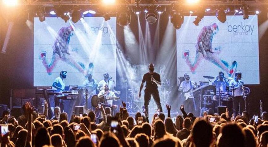 Berkay'a İzmir morali - Magazin Haberleri - Milliyet