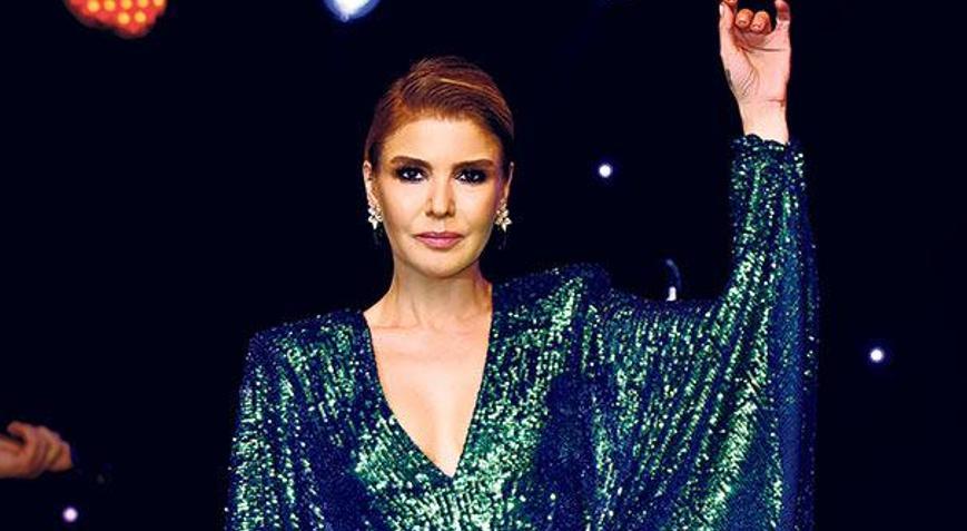 Şarkılarıyla coşturdu - Magazin Haberleri - Milliyet