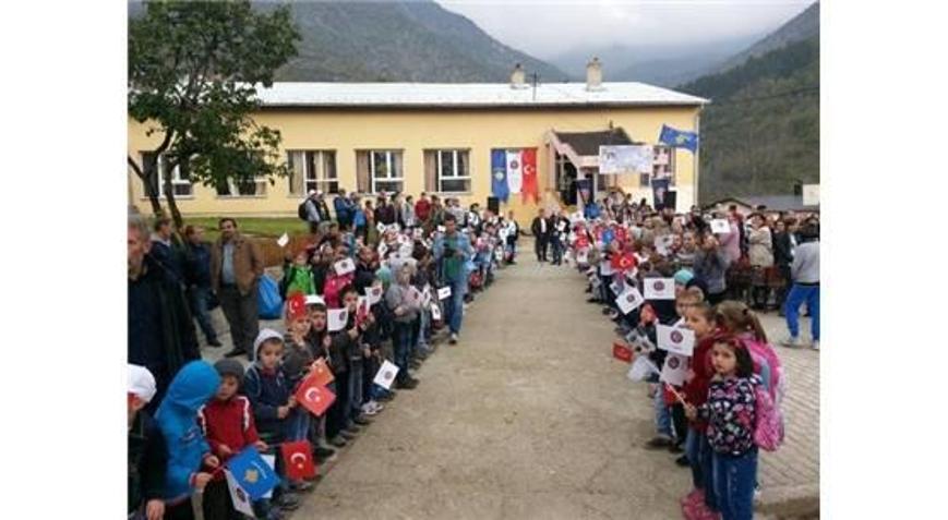 KOSOVA PLANJANE’DEKİ BOŞNAK OKULUNA ISITMA SİSTEMİ DESTEĞİ VERİLDİ ...