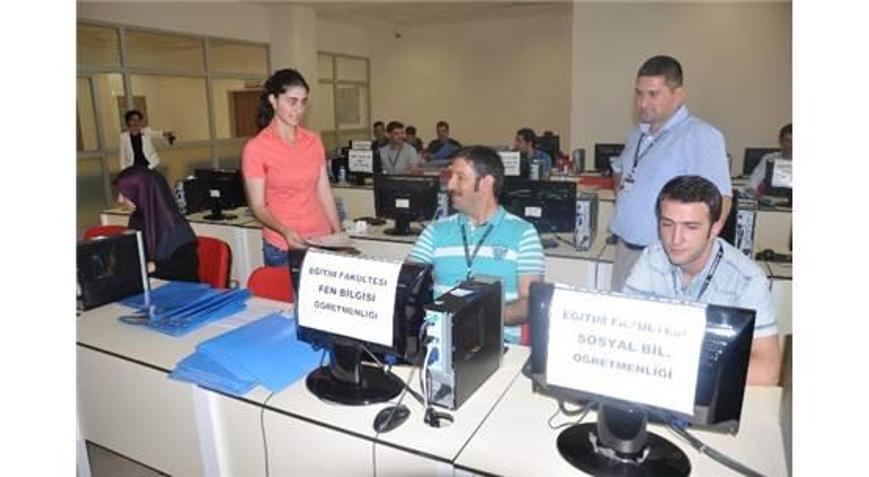 MŞÜ’DE KAYIT HEYECANI BAŞLADI - Muş Haberleri MŞÜ’DE KAYIT HEYECANI BAŞLADI - Muş Haberleri