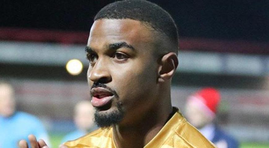 İngiltere'de 23 yaşındaki futbolcu Christian Mbulu hayatını kaybetti ...