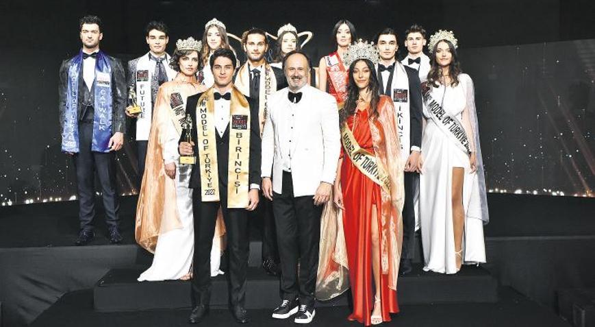 Ege Haberleri - Miss&Mr Model of Türkiye’de 2022 yılı da böyle geçti ...