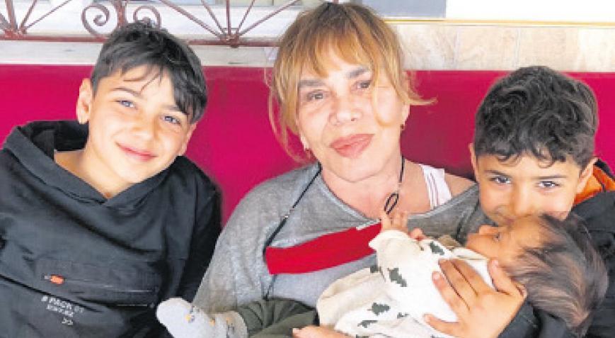Bölgeden ayrılmıyor - Magazin Haberleri - Milliyet