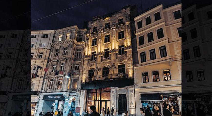 Casa Botter Kapılarını Açtı