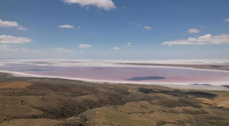 Görenler hayran kalıyor! Tuz Gölü pembe renge büründü - Son Dakika ...