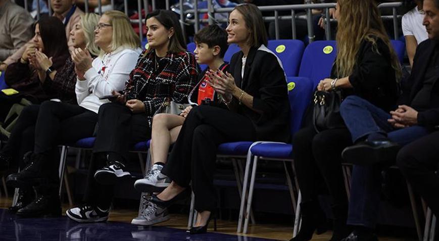 Basketbol Süper Ligi'nin ilk kadın başkanı Begüm Yücel: Çok ...