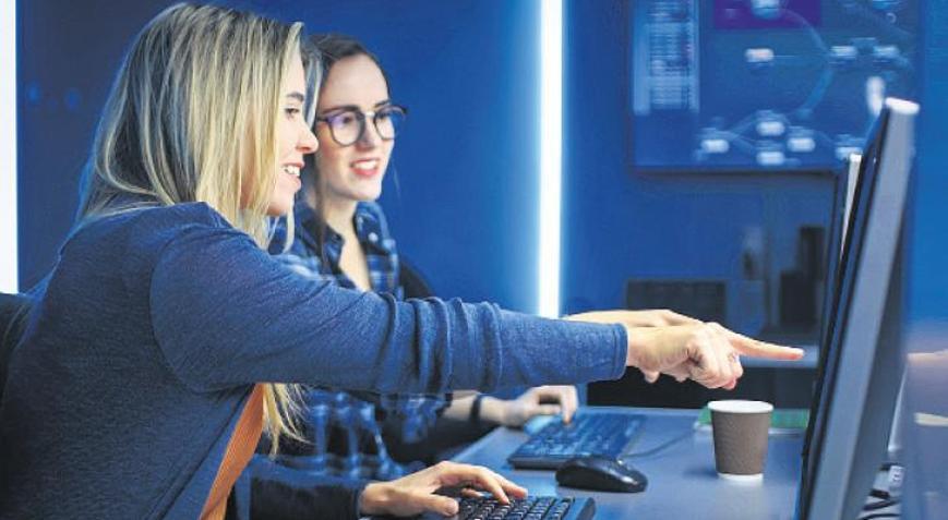 Kamuda yerli yazılım atağı - Son Haberler - Milliyet