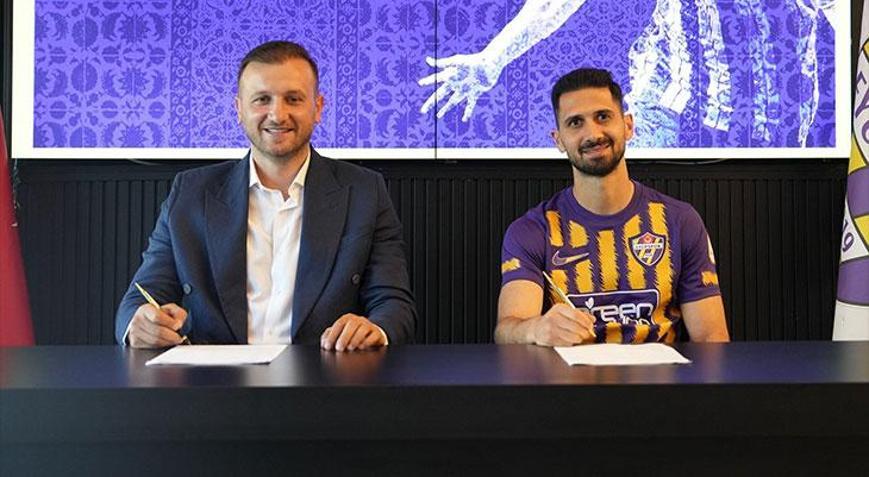 Emre Akbaba'dan 2 yıllık imza! Yeni takımı resmen açıklandı - Futbol ...