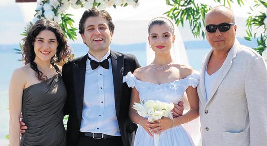 Paksoy evlendi - Magazin Haberleri - Milliyet