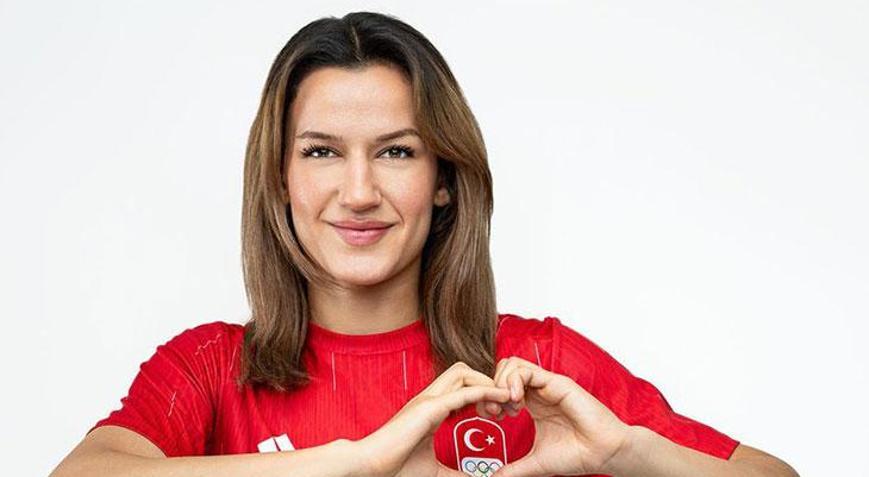 Hatice Akbaş, Paris'te ikinci tura yükseldi!