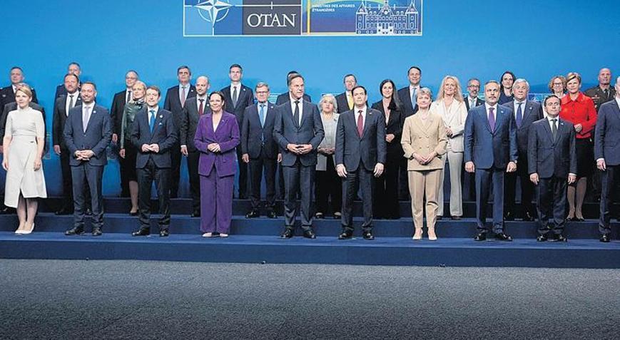 Ankara öncesi kritik toplantı - Son Dakika Haberler Milliyet