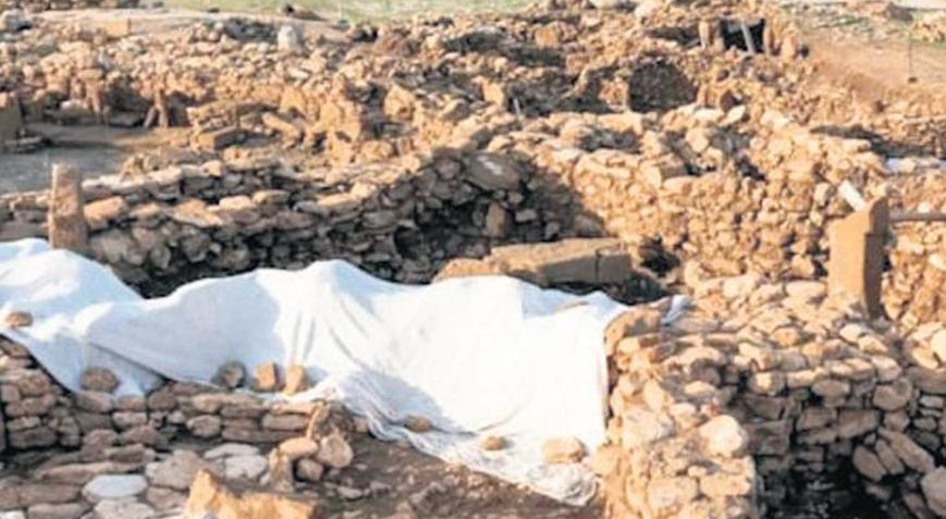 Kybele’ye saygıyla sürpriz stel - Kültür Sanat Haberleri